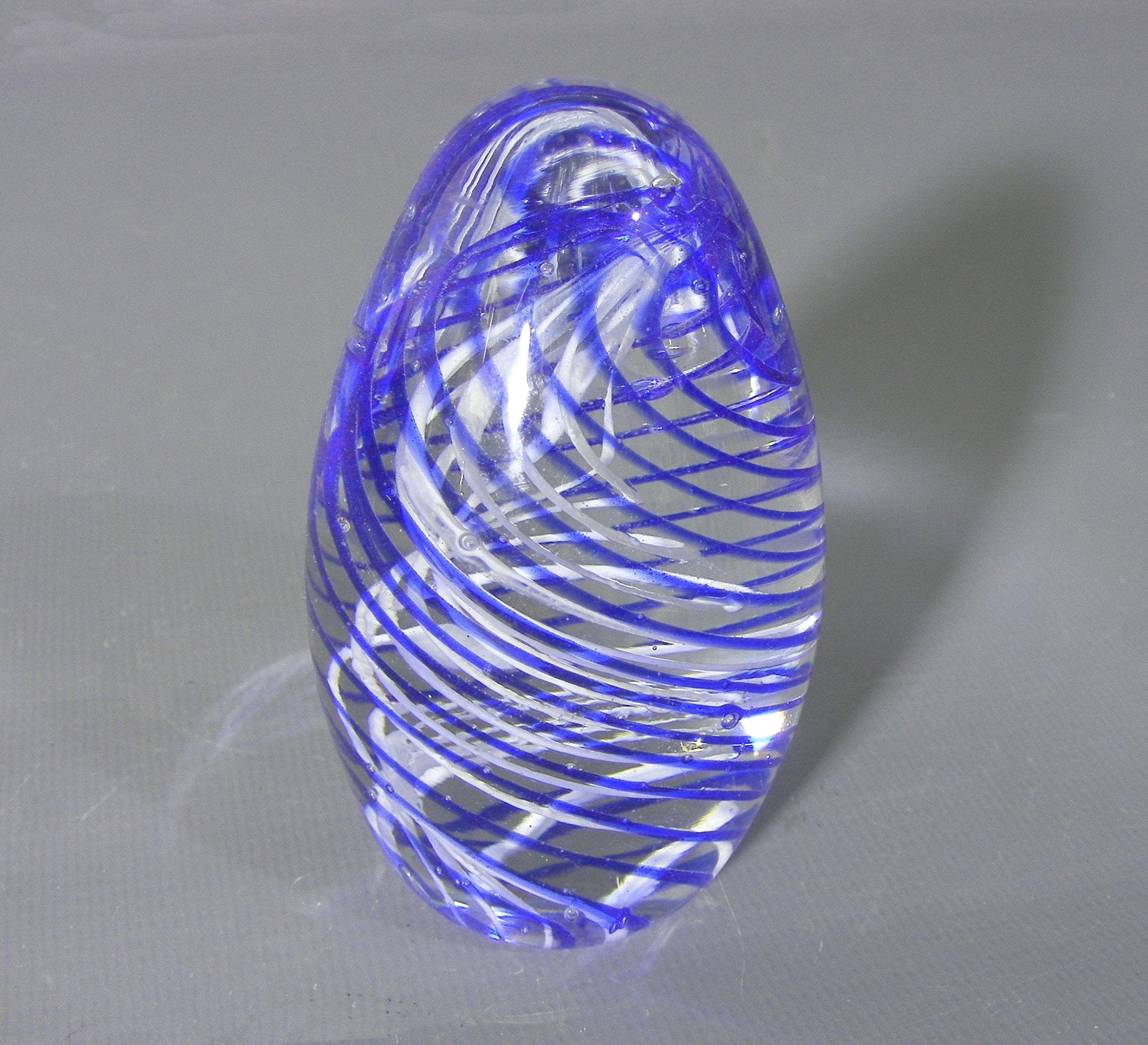 Vintage Egg Shape Paperweight Vintage Glass Paperweight Art | Etsy