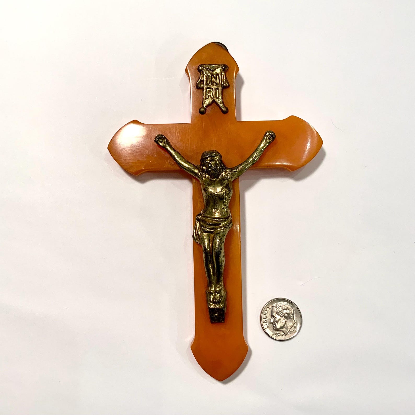 Vintage Bakelite Cross With Brass Crucifix, Butterscotch, Ca: 1930s. - Etsy
