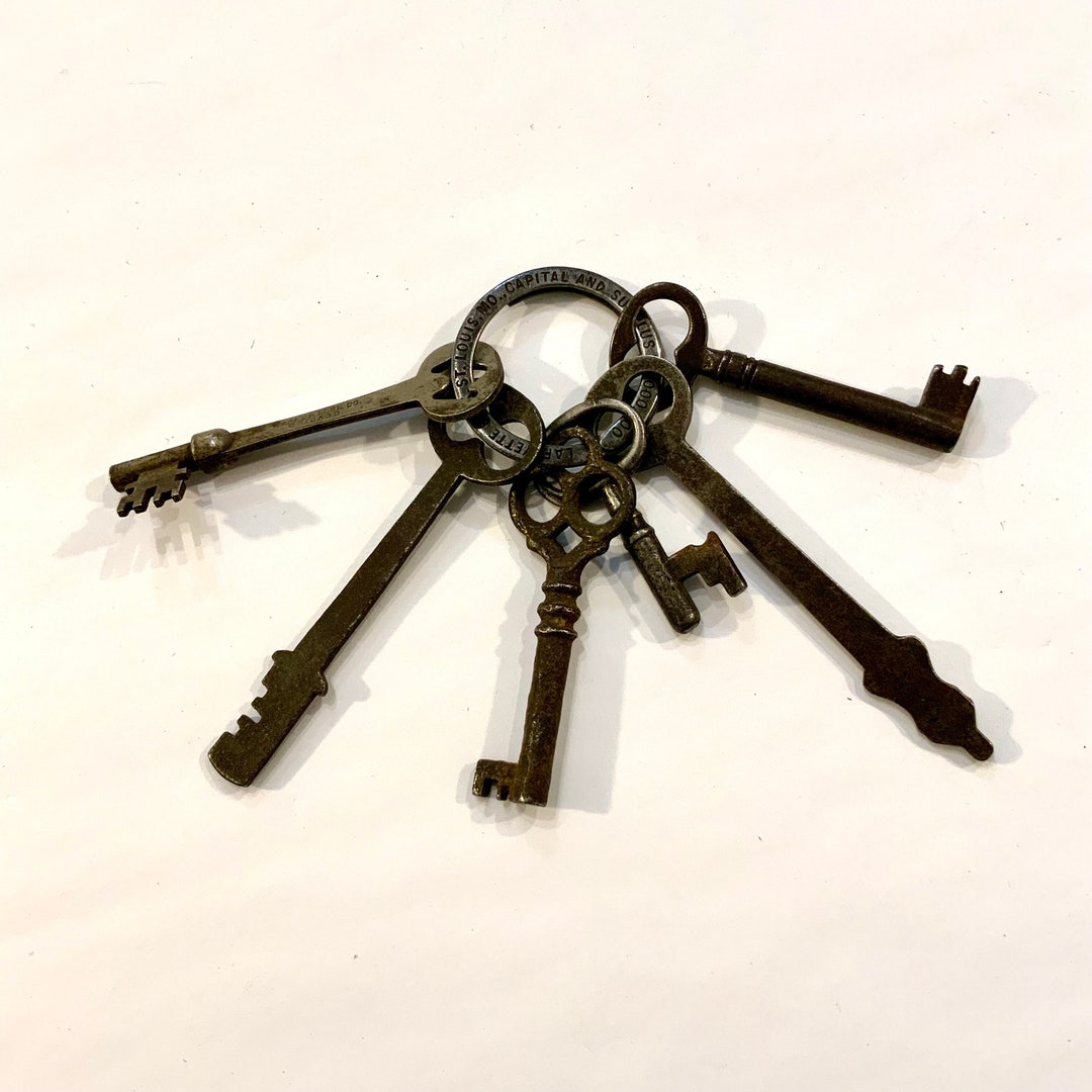 Antique Advertising Split Key Ring With Keys From St. Louis, Missouri ...