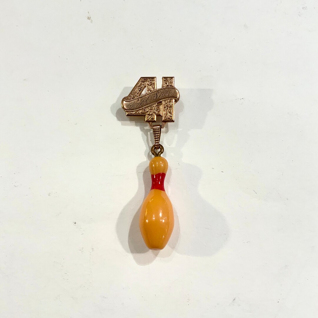 Vintage Bowling Pin, hot Shot Engraved Bakelite Brooch, Ca: 1940s. - Etsy