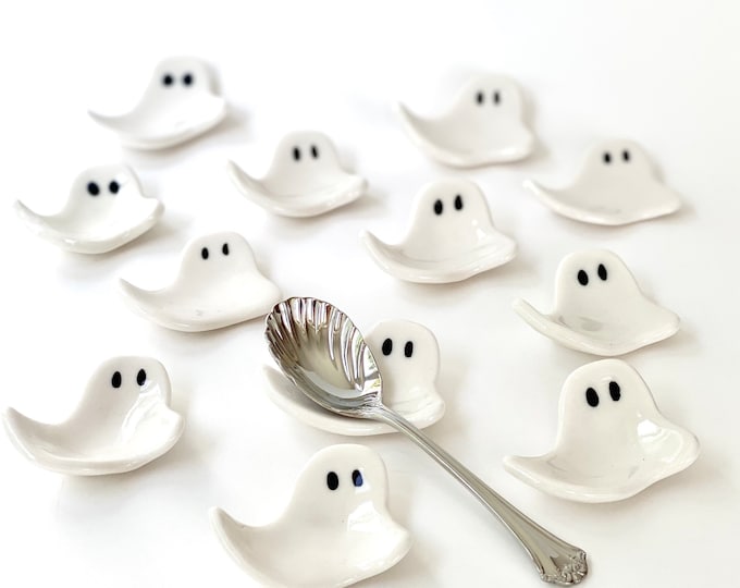 Ghost Spoon Rest. Spooky Soap Holder. Ring Holder. Tea Bag Rest ...