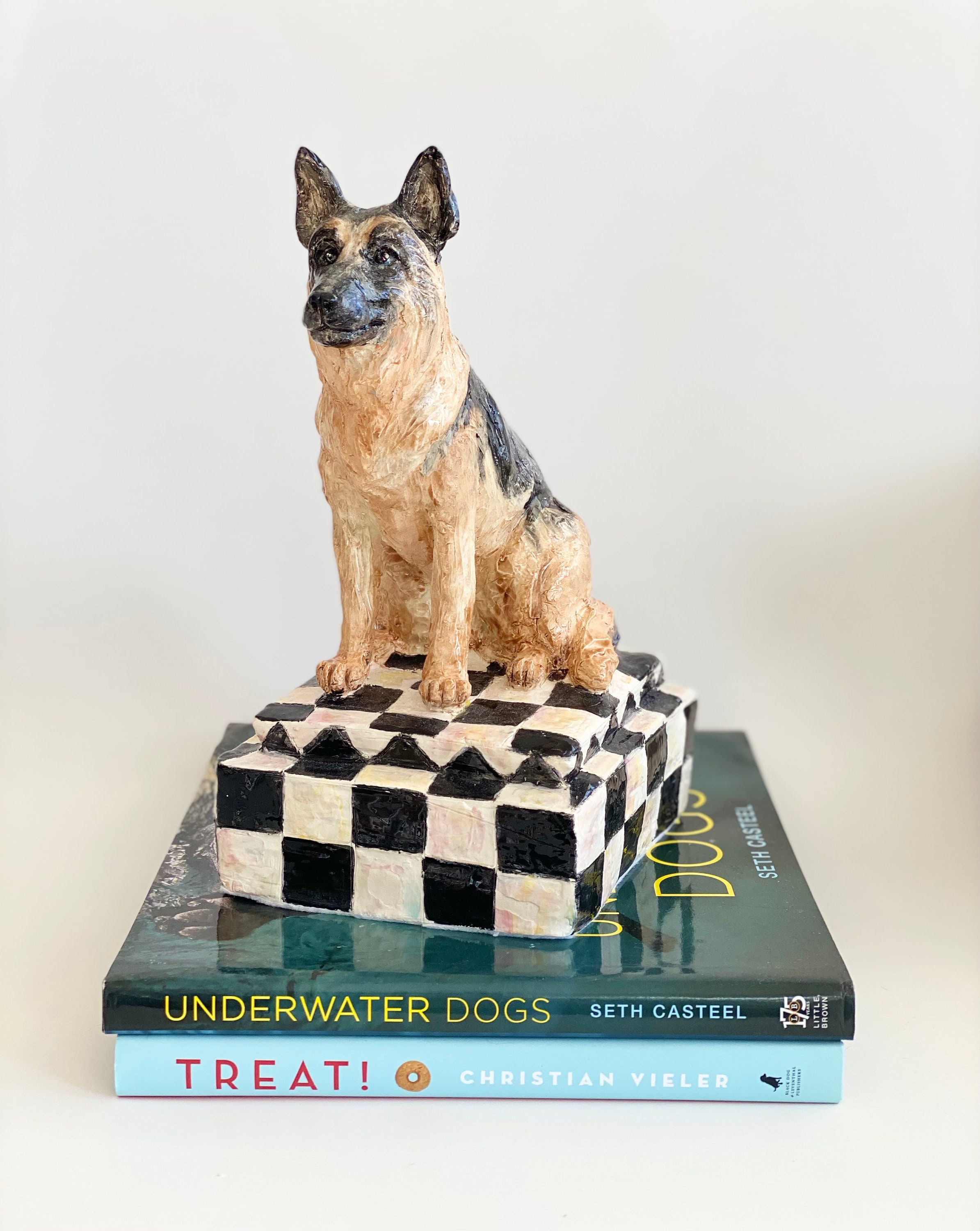 German Shepherd Statue, German Shepherd Paperweight, German Shepherd ...