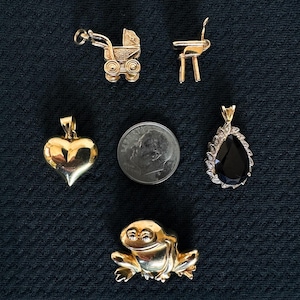 B: Vintage Solid Gold Charms 14k, 10k, 9k - Etsy