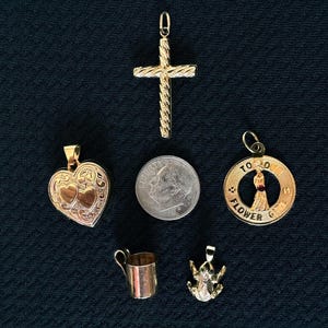 B: Vintage Solid Gold Charms 14k, 10k, 9k - Etsy