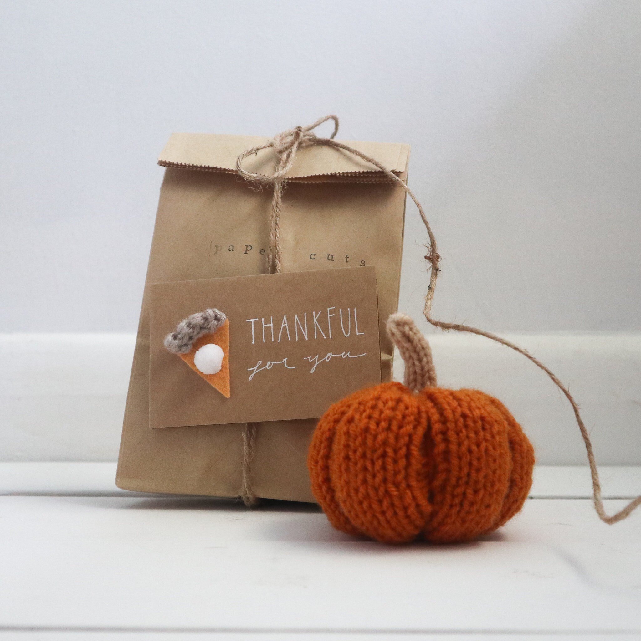 Thanksgiving/friendsgiving Pumpkin Pie Card - Etsy