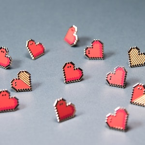 Gold-plated Pixel Heart Pin Sets — Gamer Design Enamel Accessory Geek ...