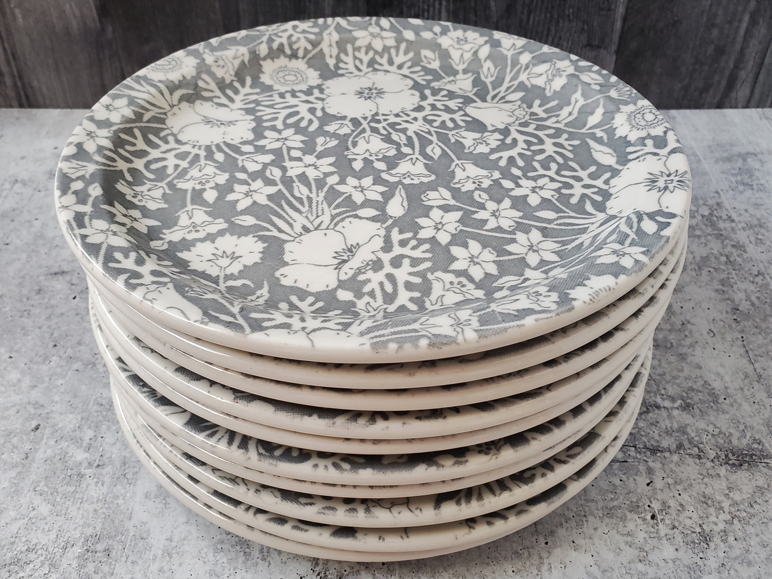 RARE WALLACE PLATES Festival Gray Luncheon Plates 9 Inch | Etsy