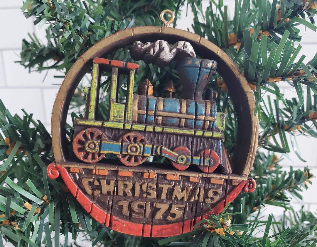 CHRISTMAS ORNAMENT ~ Christmas 1975 ~ Hallmark ~ Locomotive Train ...