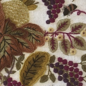 Advanced Crewel Embroidery Kit - Renaissance - Etsy