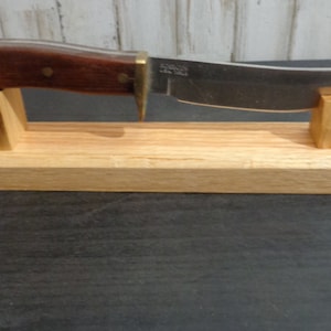 Custom Knife Display Stand for Fixed Blade and Hunting Knives Solid Oak ...