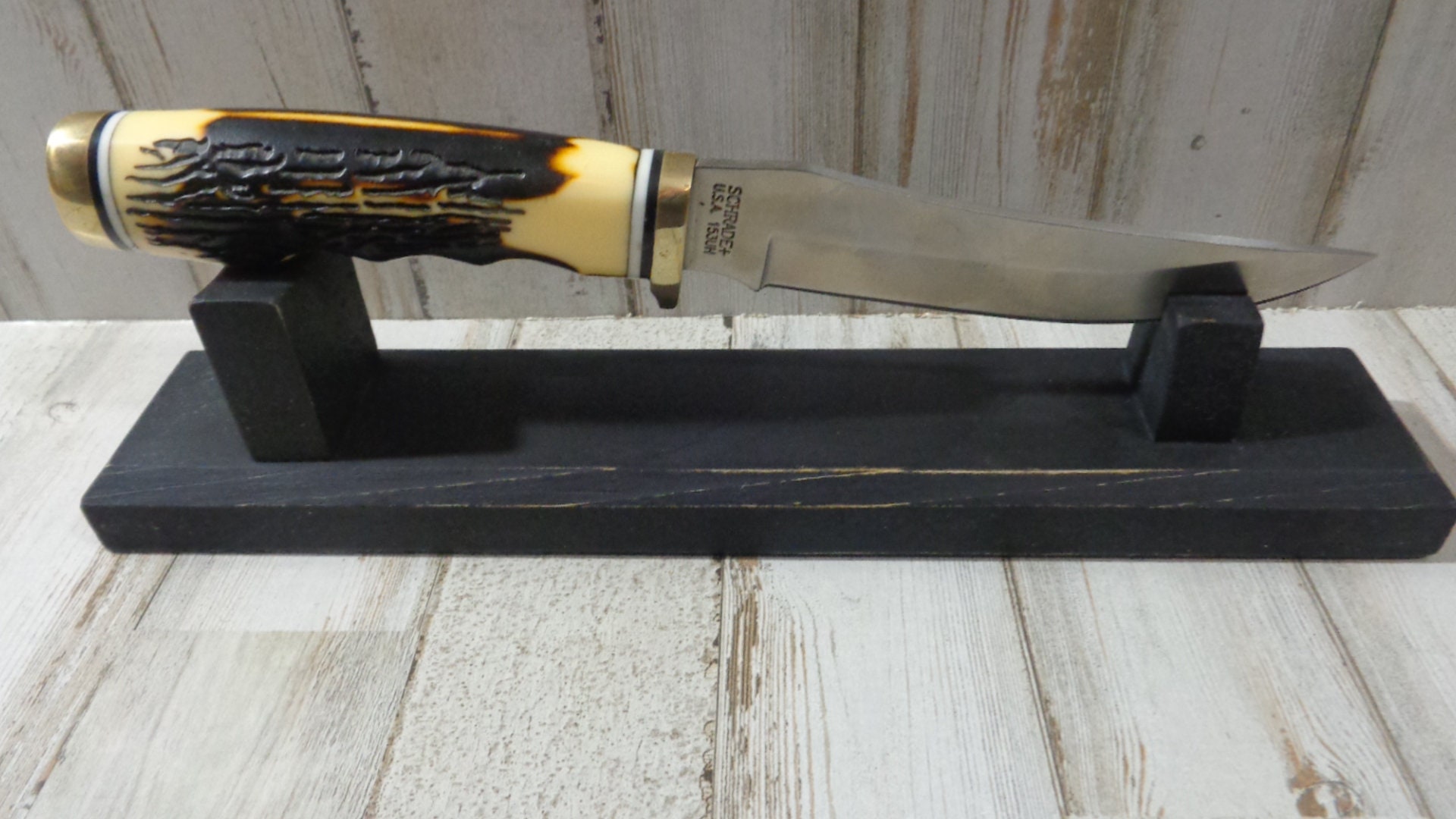 Knife Display Stand for Fixed Blade and Hunting Knives Solid - Etsy