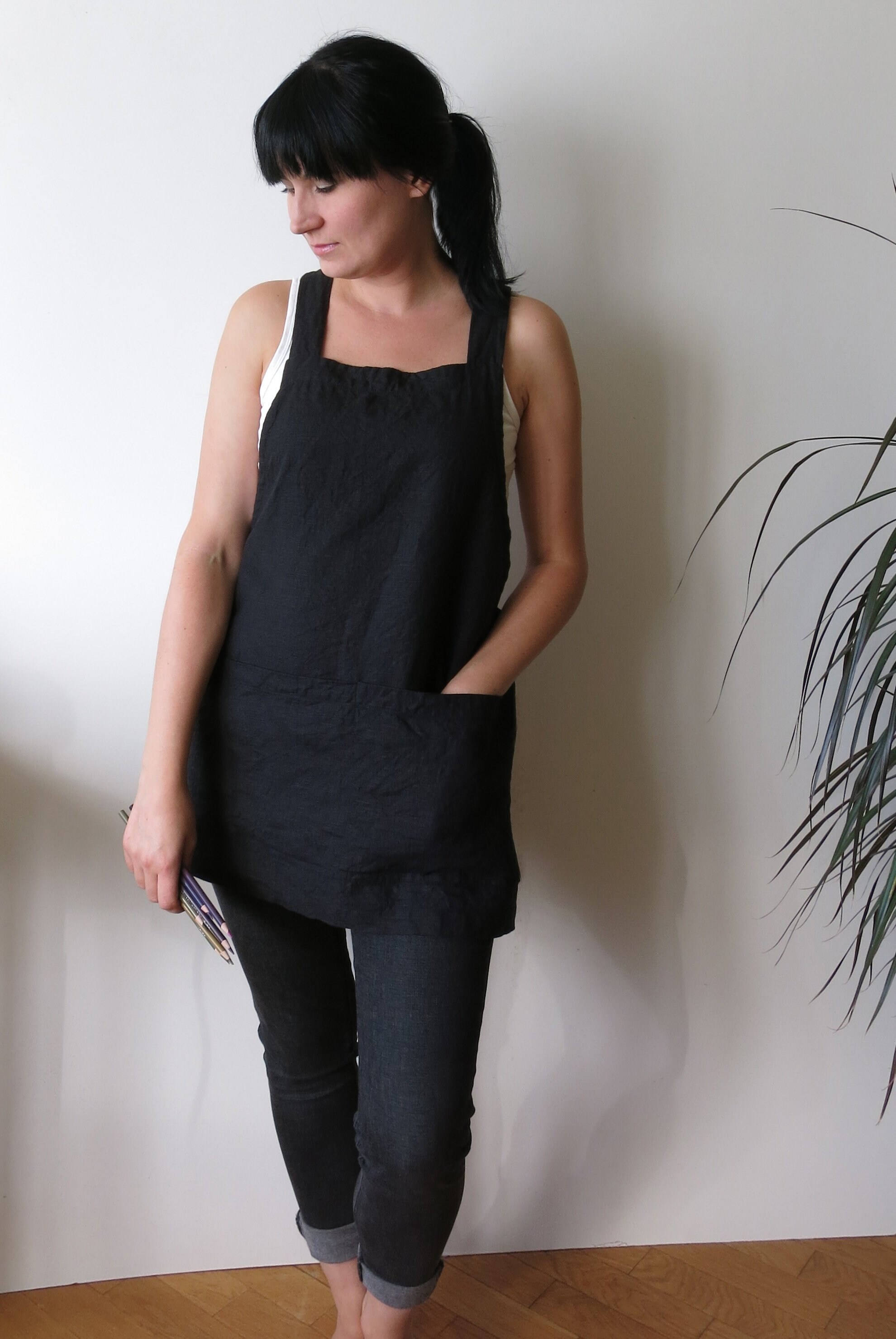 Short Linen Cross Back Apron/ Criss-cross Apron for Women/ - Etsy