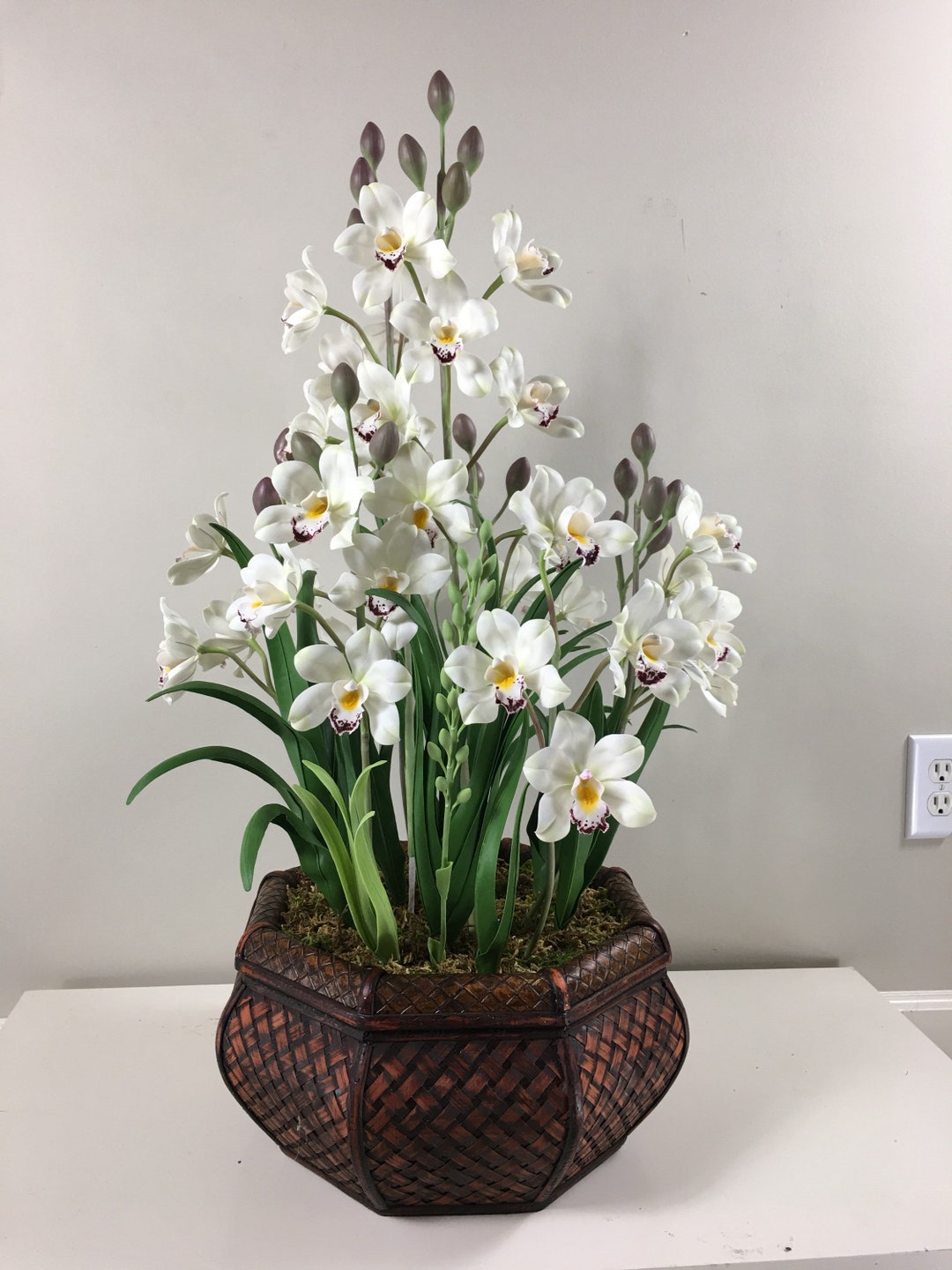 POLYMER CLAY FLOWERS, Cymbidium Flowers, Cold Porcelain Cymbidium ...