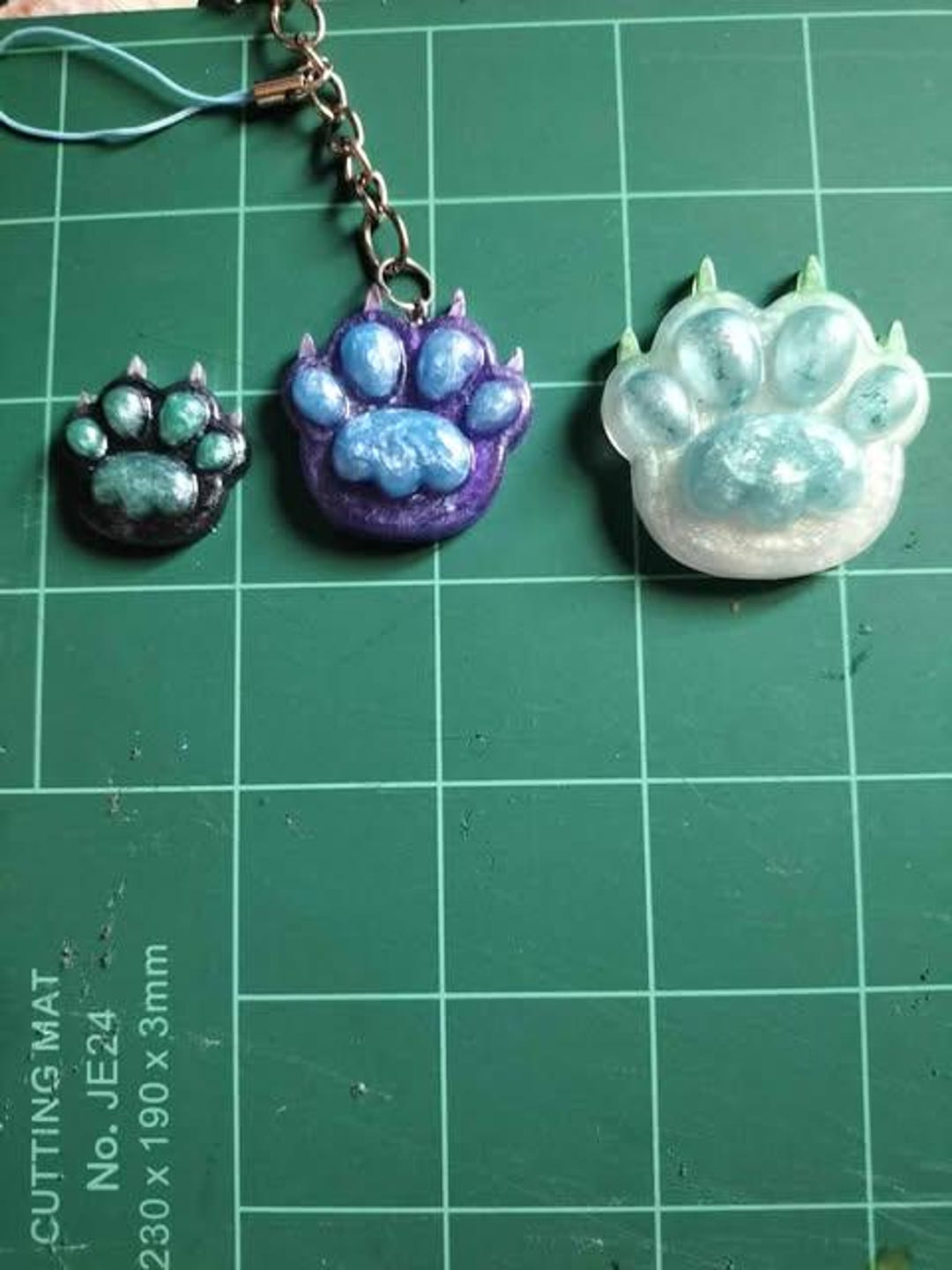 Resin Paw Charm (mica Base) - Etsy