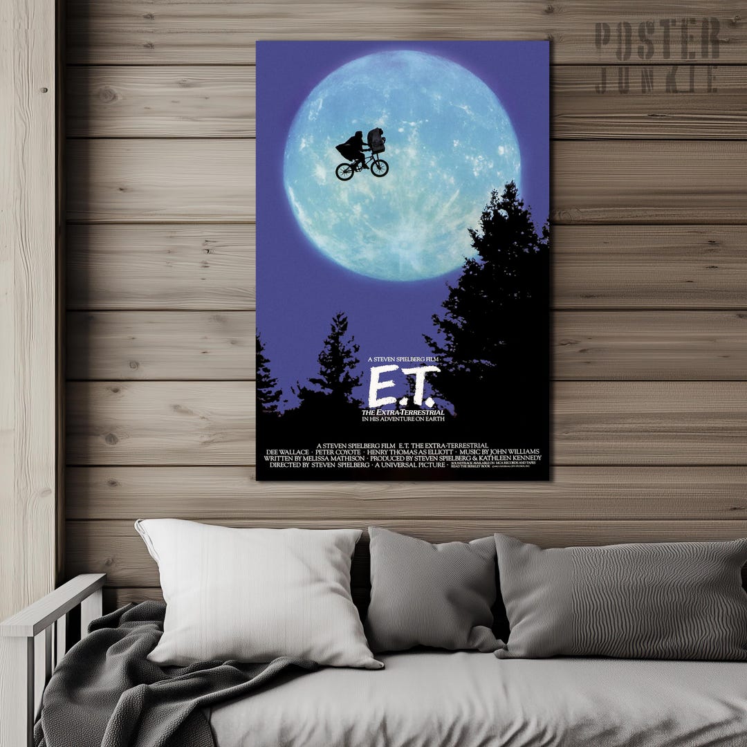 E.T. the Extra-terrestrial (1982) Poster – Premium Fine Art - Movie ...