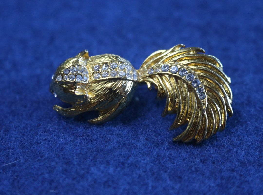 Vintage/ Chipmunk Brooch/ Rhinestone/ 70's - Etsy