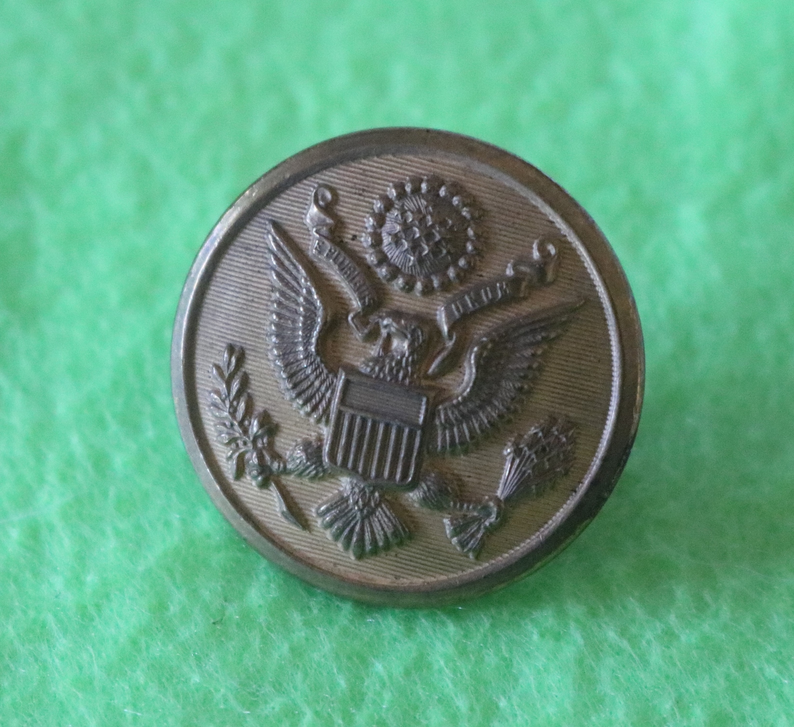 Antique Scovill MFG Waterbury WWII Button/ General Staff Union Button ...