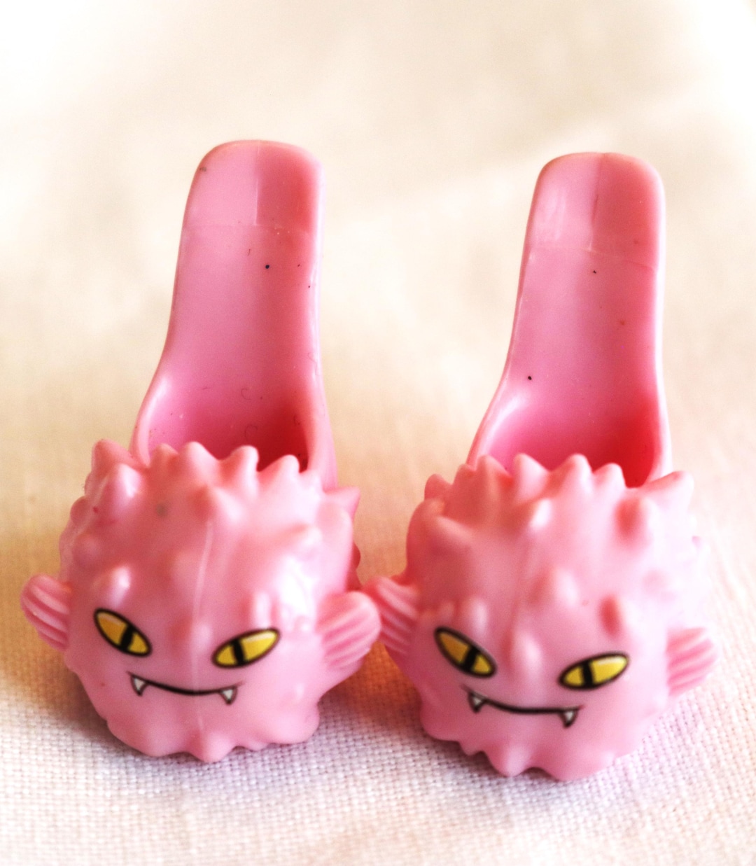 Monster High, Pink Slippers, Lagoona Blue Dead Tired, Hydration Station ...