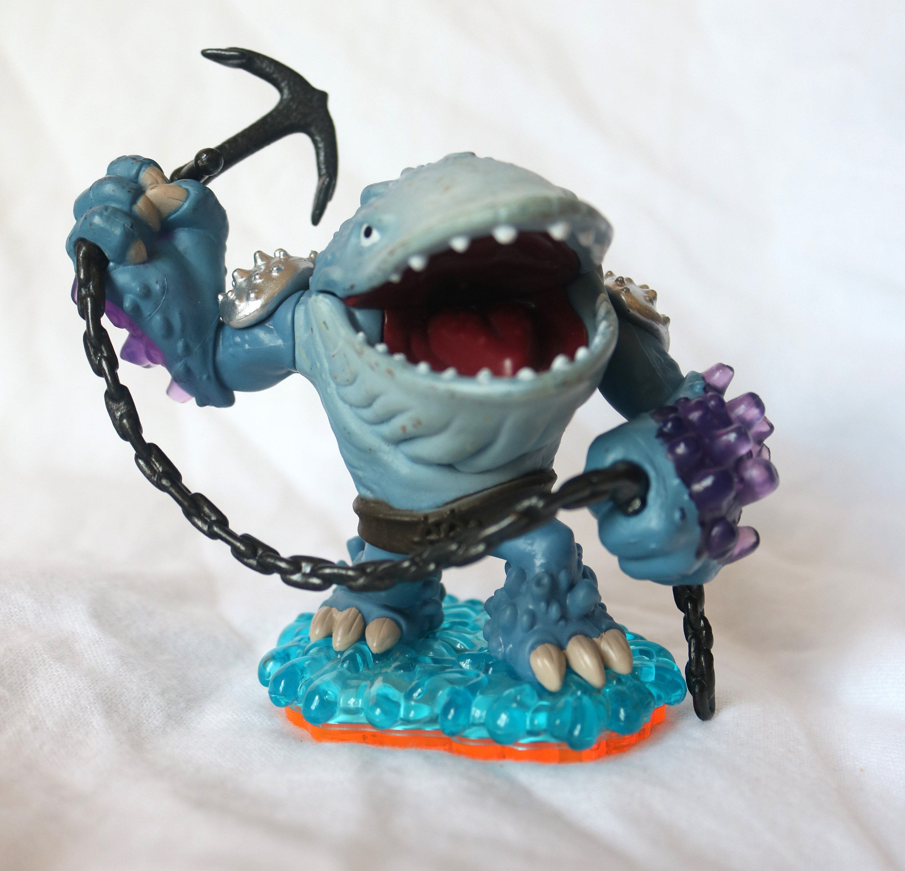 Skylanders Giants Thumpback