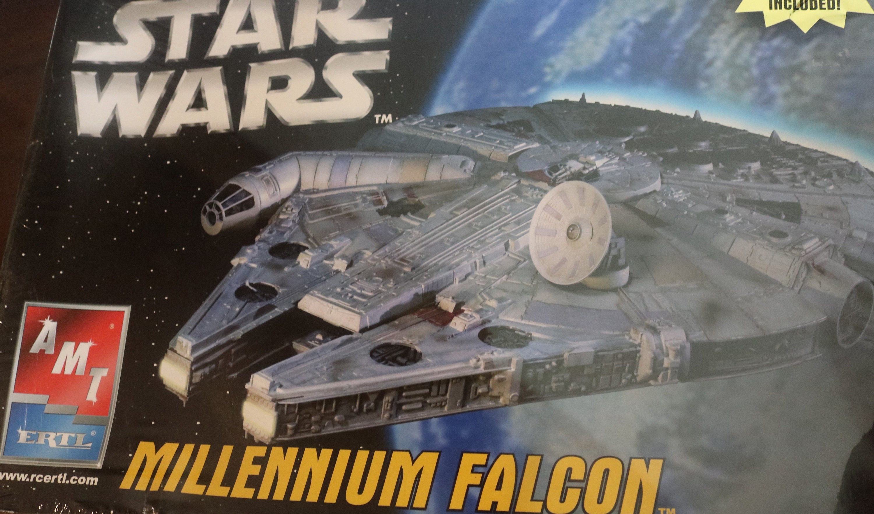 Star Wars Millenium Falcon/ AMT ERTL 38273-1HD/ New Sealed Box/ 2005 ...