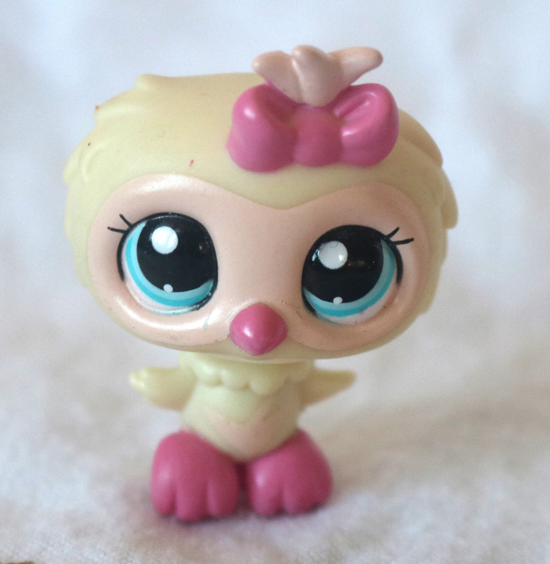 Littlest Pet Shop, LPS, Owl, Yellow Color, Pink Bow and Toes, Hasbro ...