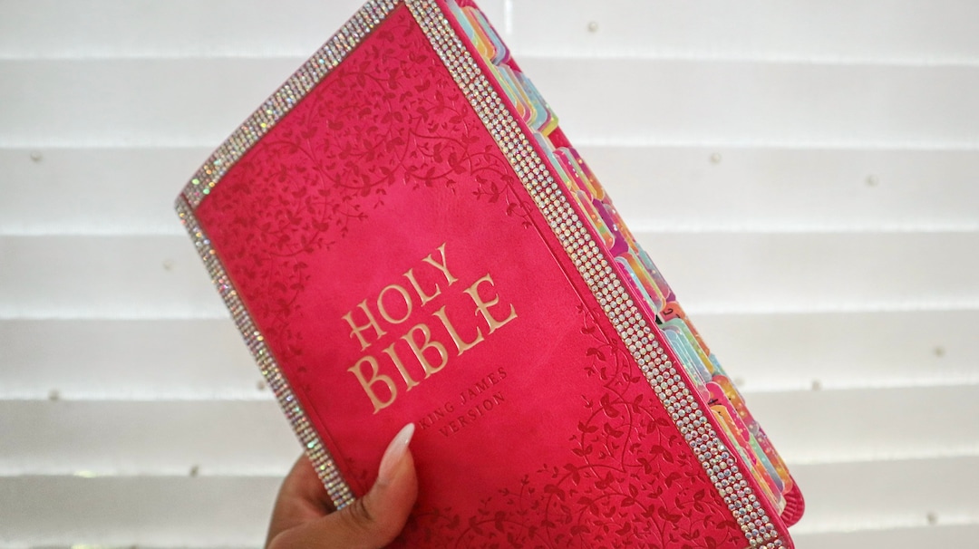 Sparkling Pink KJV Holy Bible With Glitter Ombre Tabs, Thinline Bible ...