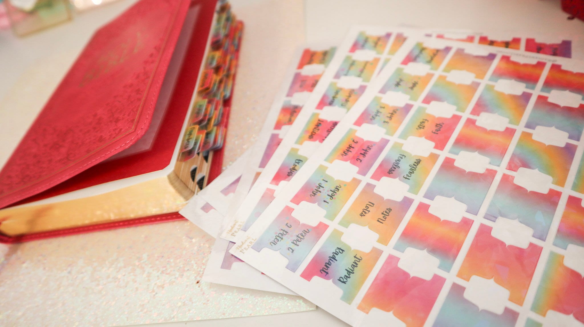 Stunning Pink KJV Holy Bible With Ombre Tabs , Thinline Bible With ...