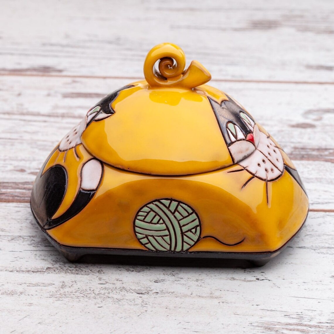 Handmade Funny Box, Pottery, Cute Pottery, Ceramics and Pottery, Funny ...