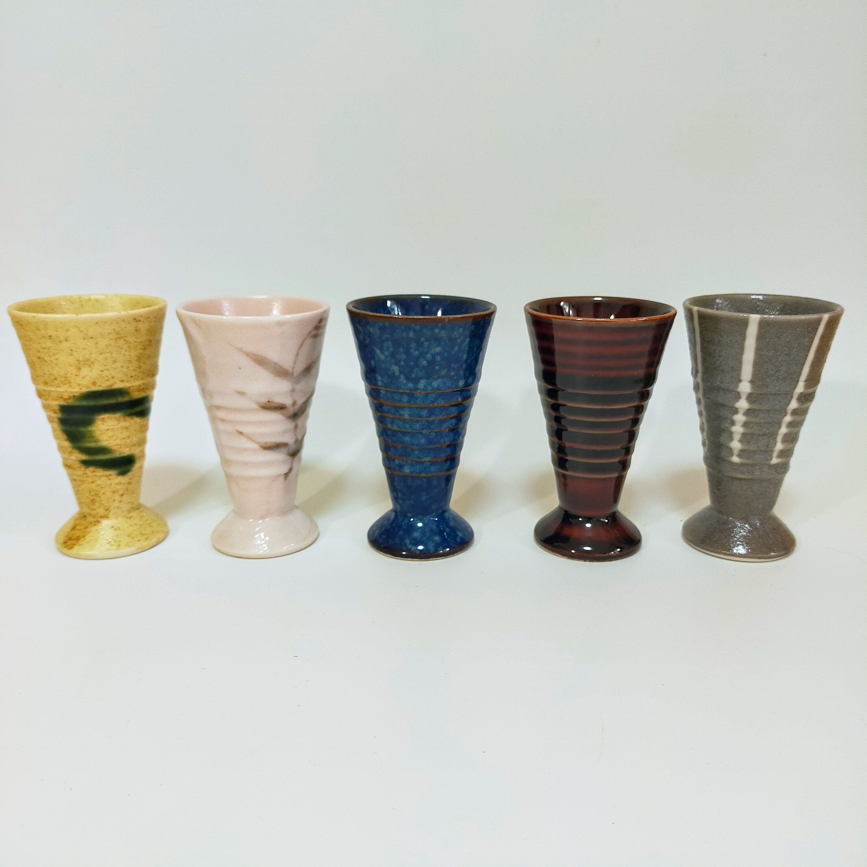 Five Cone Shaped Sake Cups With Beautiful Bamboo Box Tea Cups, Yunomi ...