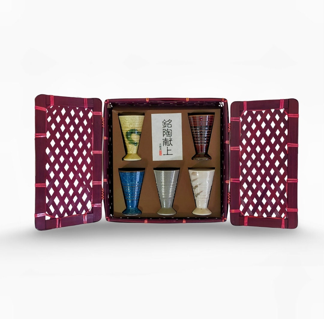 Five Cone Shaped Sake Cups ; With Beautiful Bamboo Box! Tea Cups ...