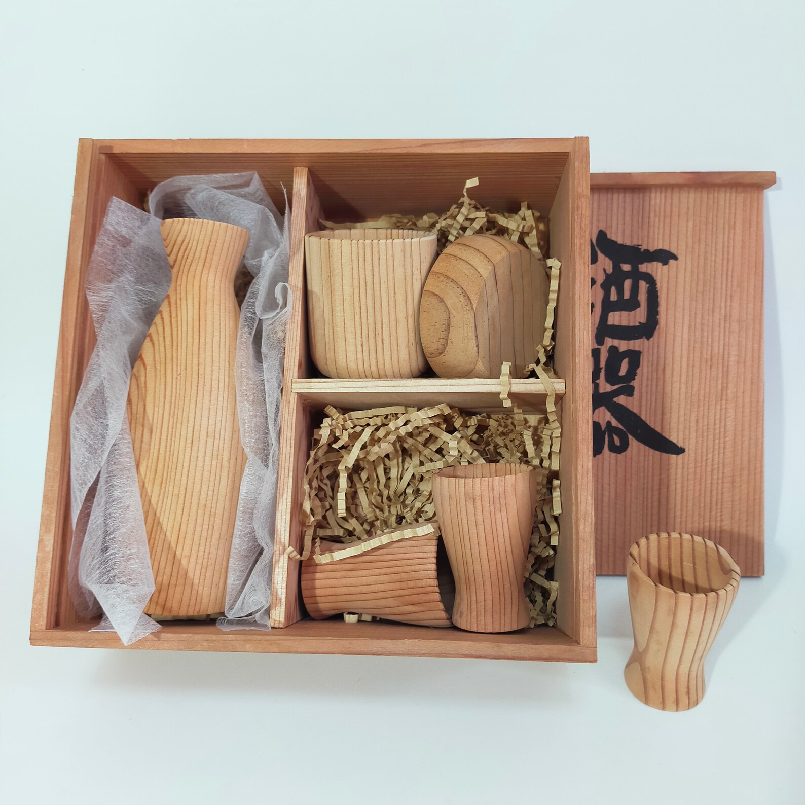 Japanese Hinoki Wood Sake Set ; Gift Wrapped ; Vintage Unused ; Rare ...