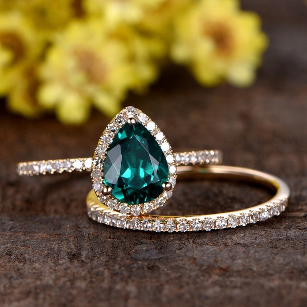 Green Emerald Wedding Ring Set - Etsy