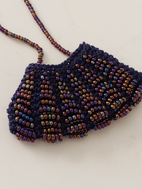 Native American hand beaded purse necklace - Gem