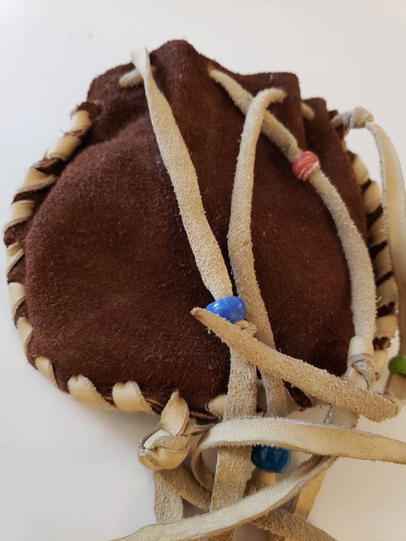 Native American hand made pouch - Gem
