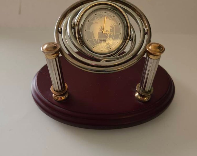 Vintage Quartz Desk Clock - Etsy