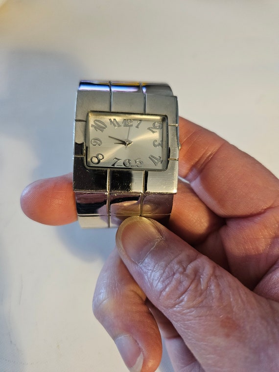 Ladies quartz cuff - Gem