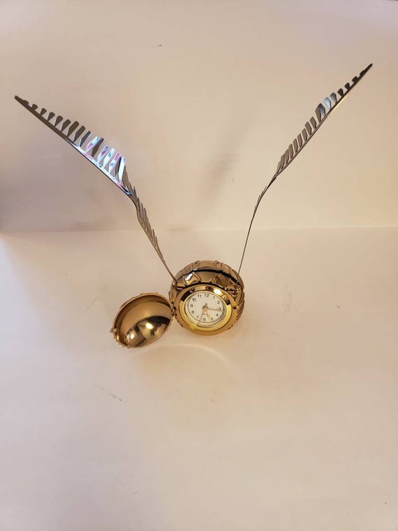 Harry Potter™ Golden Snitch™ Clock - Etsy