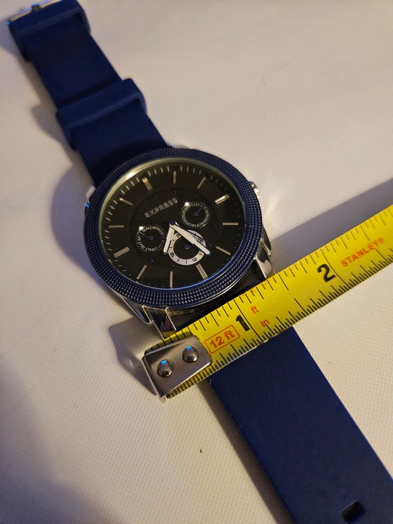 Unisex Express watch with day, date and hour - Gem