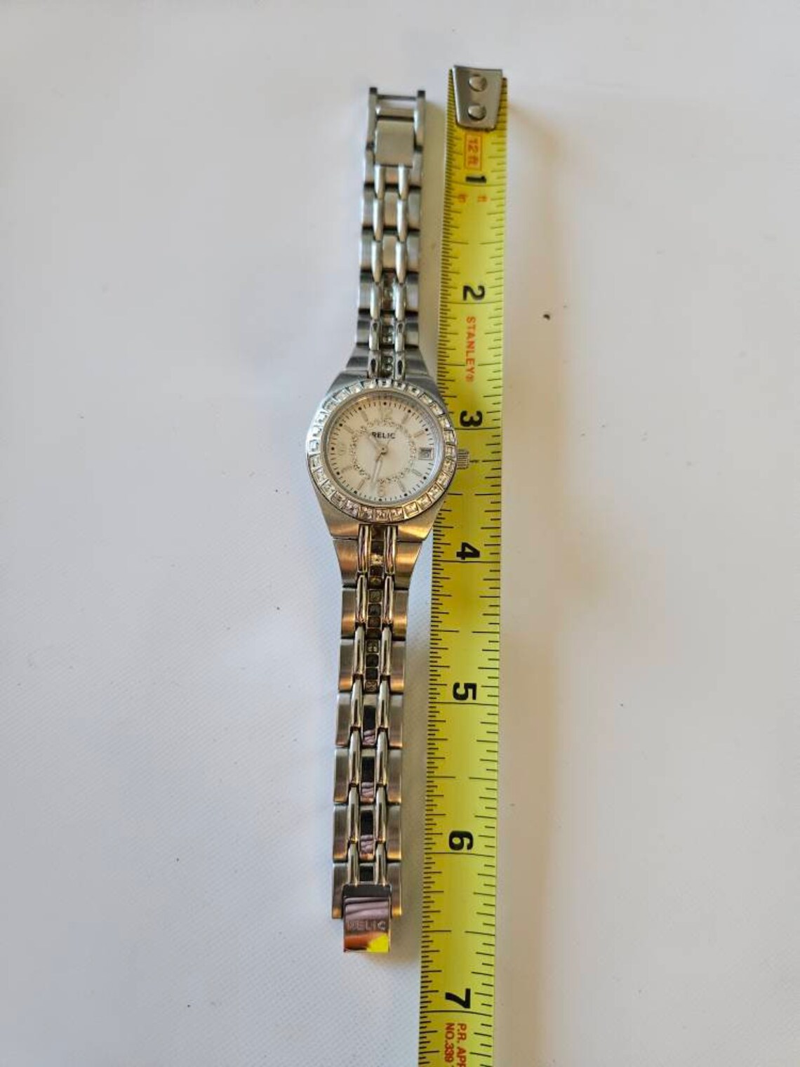 Ladies Silvertone Relic by Fossil Quartz Watch With Date - Etsy