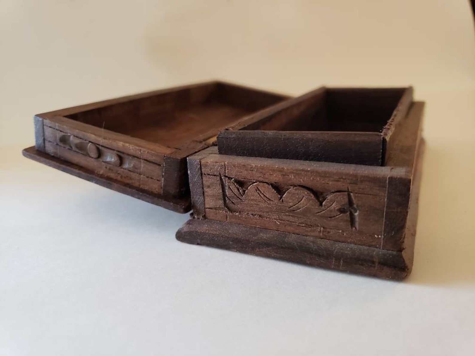 Vintage Tobacco Box - Etsy