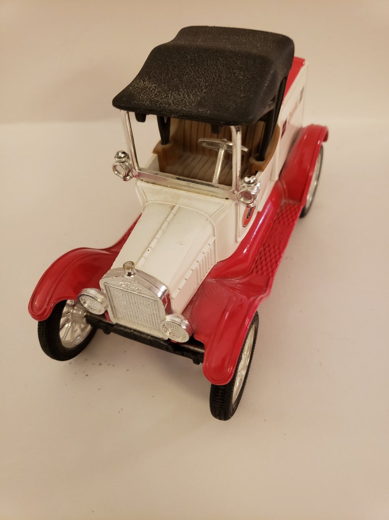 Diecast Coastal Car Bank - Etsy