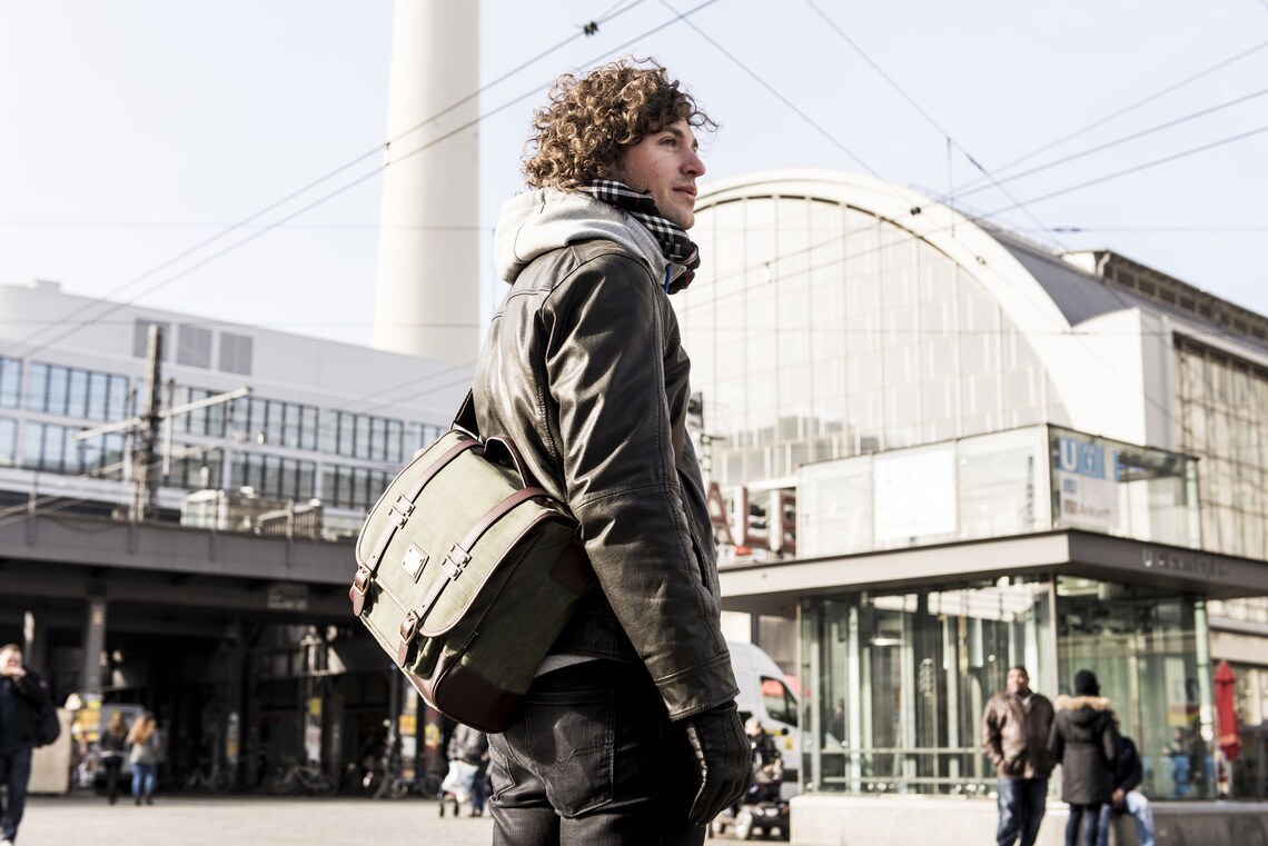 Jeeney Cross Body Waxed Canvas Messenger Bag, Daily Bag for Men ...