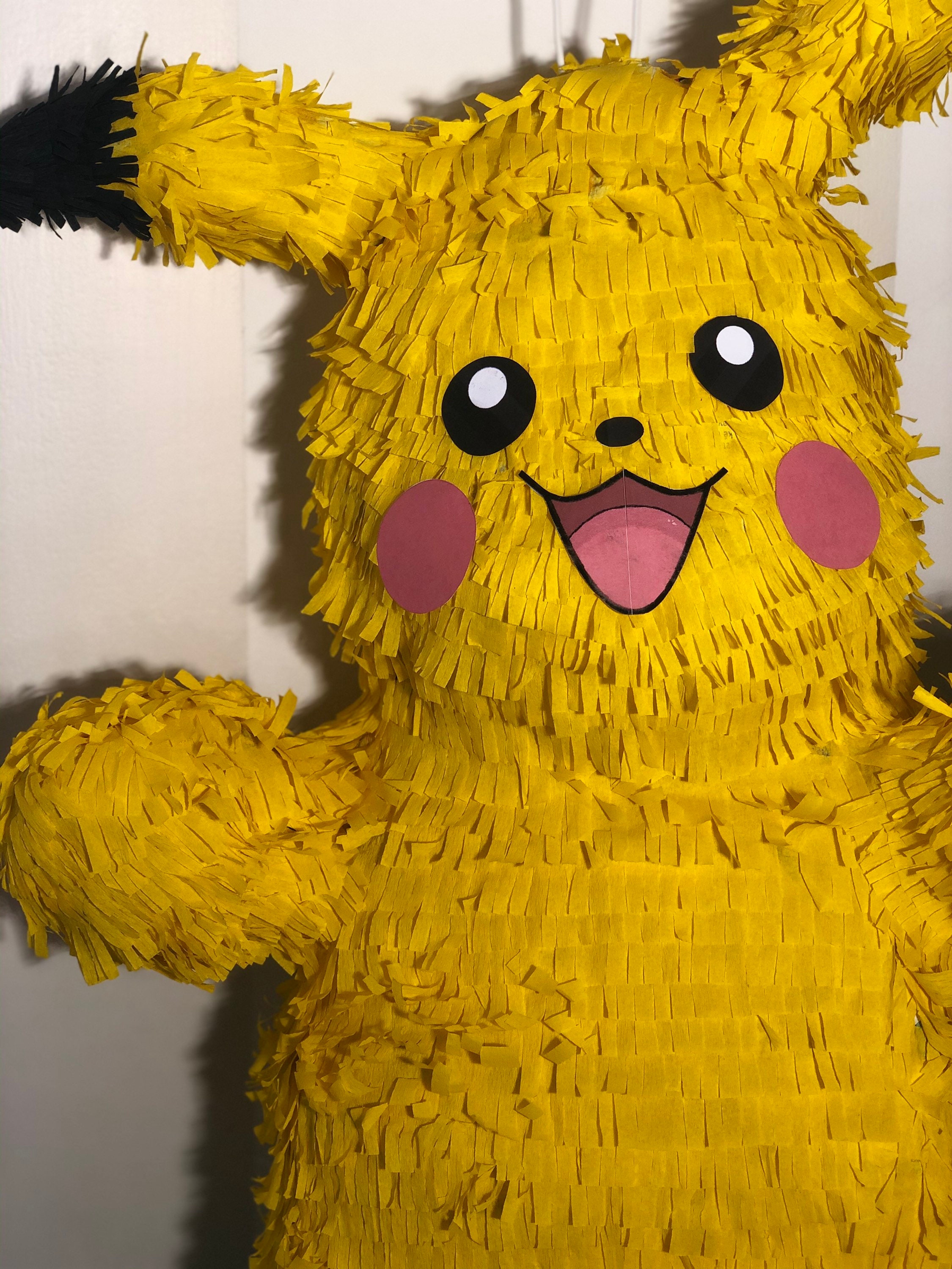 Piñata personnalisée Pokémon Pikachu | Etsy