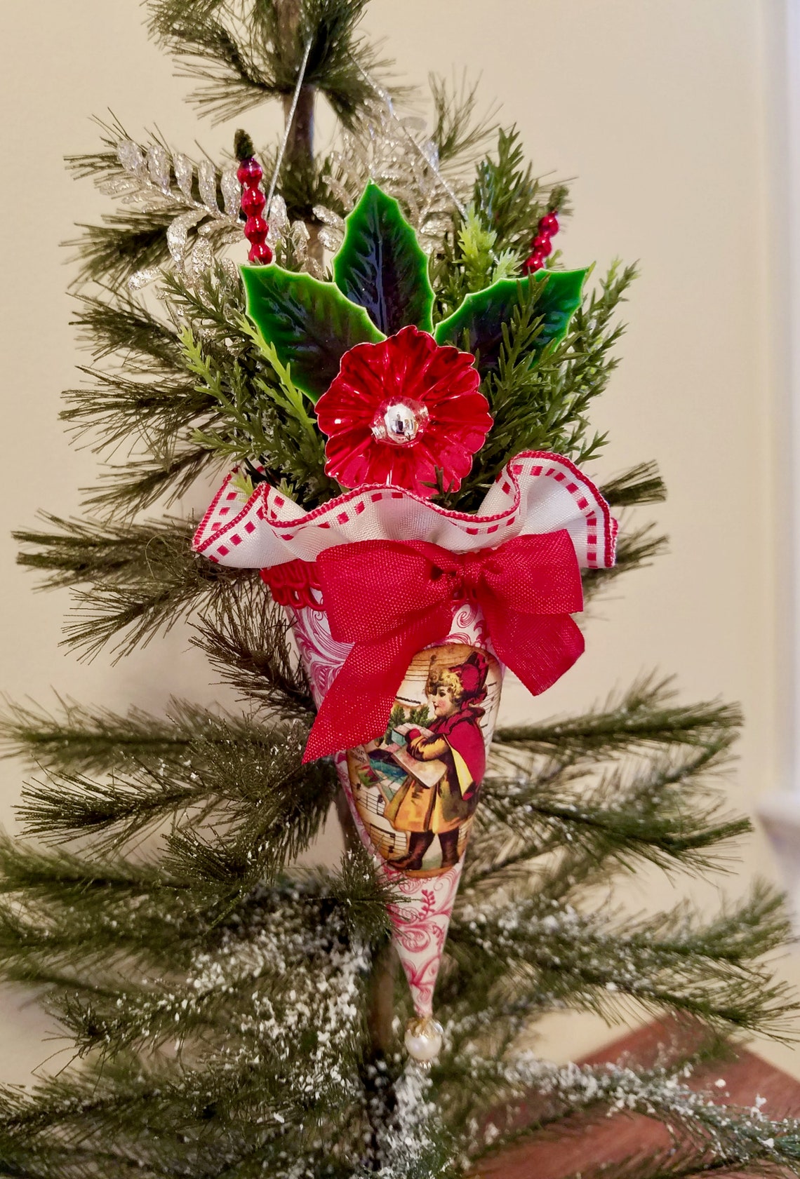 Victorian Christmas Cone Christmas Tussie Mussie Handmade - Etsy