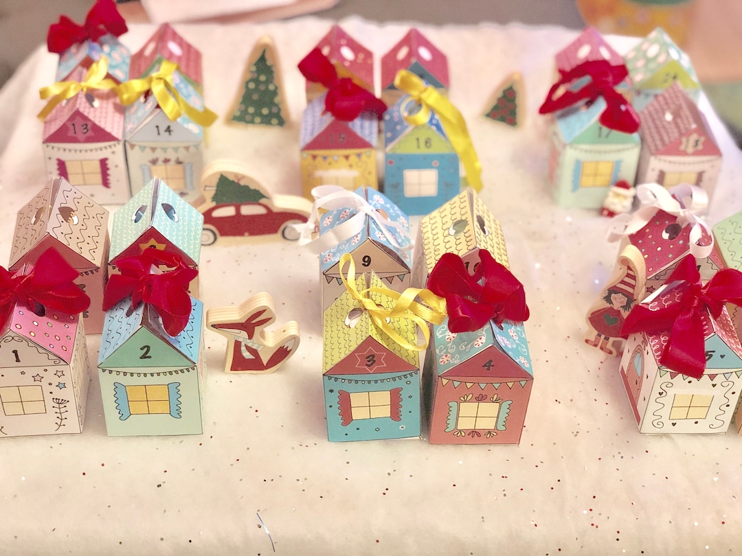 Advent Calendar 24 Christmas Houses. Printable File. DIY Christmas Gift ...