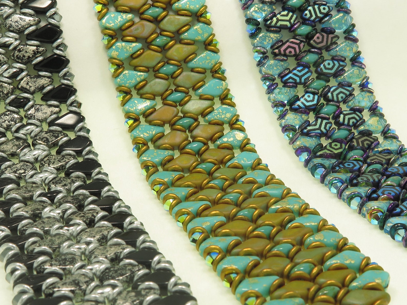 Kites Bracelet Beading Tutorial Kite & O Beads Superduo | Etsy