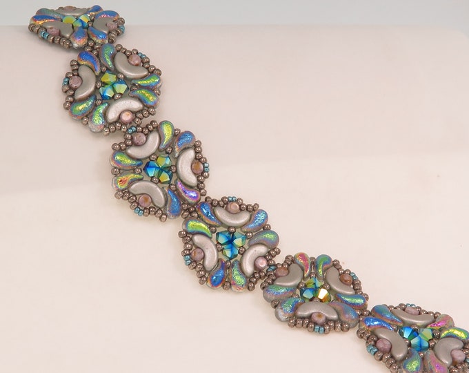 Mardi Gras Bracelet TUTORIAL With Arcos and Minos Par Puca, Zoliduo and ...