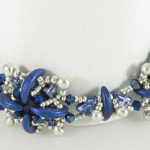 Wind Rose Bracelet - Beading Tutorial - Swarovski Bezel Chaton Crescent ...