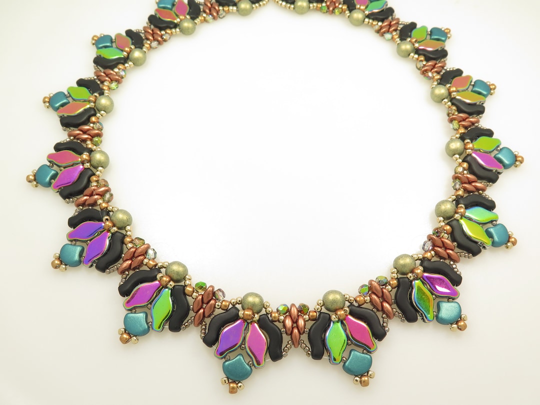 Mistletoe Necklace - Beading Tutorial -bridge Navettes Ginko Baroque ...