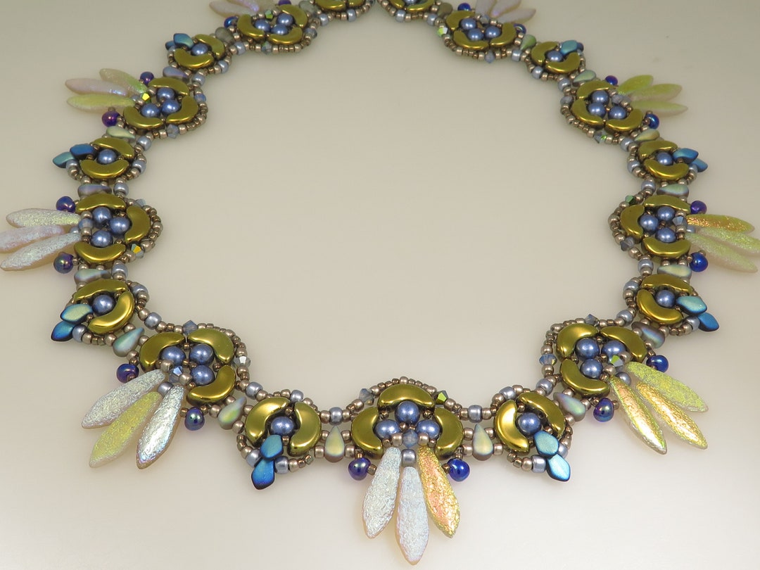 Nine of Clubs Necklace -beading Tutorial - Arcos Par Puca Daggers ...